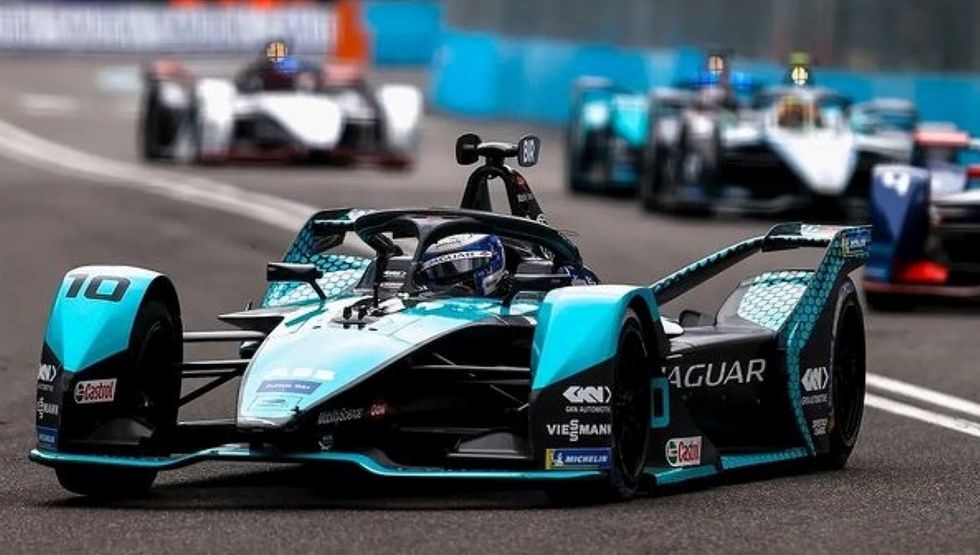 Tickets are now on sale for Van's first-ever Formula E electric car ...
