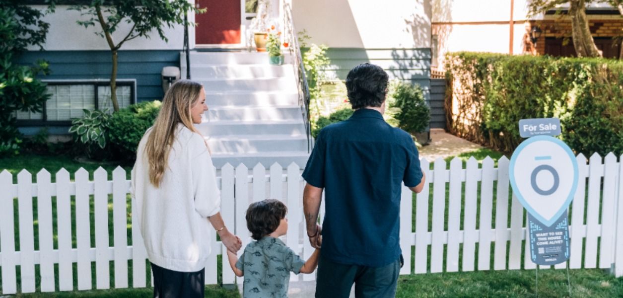 6 modern ways to welcome your neighbour (and not be awkward) with CAA