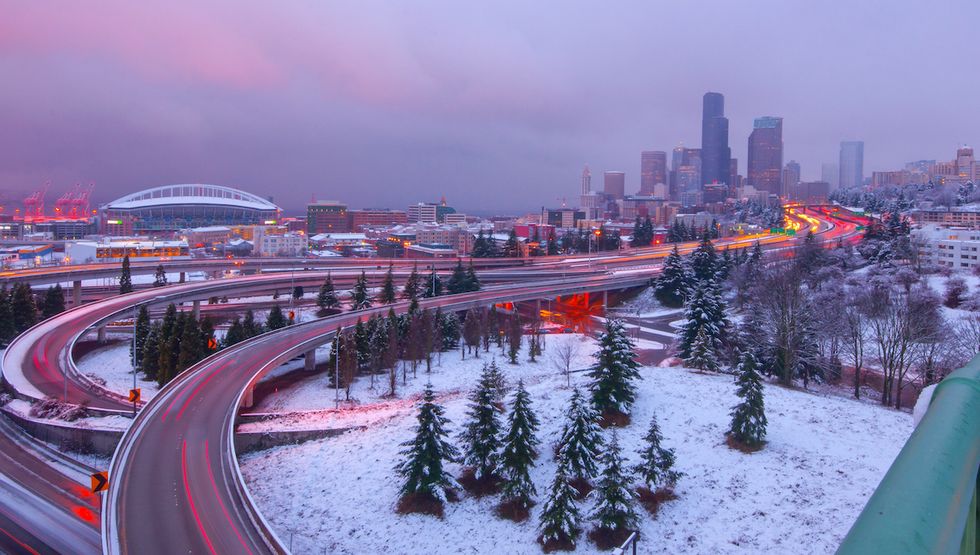 Seattle is getting more snow & here's what to expect