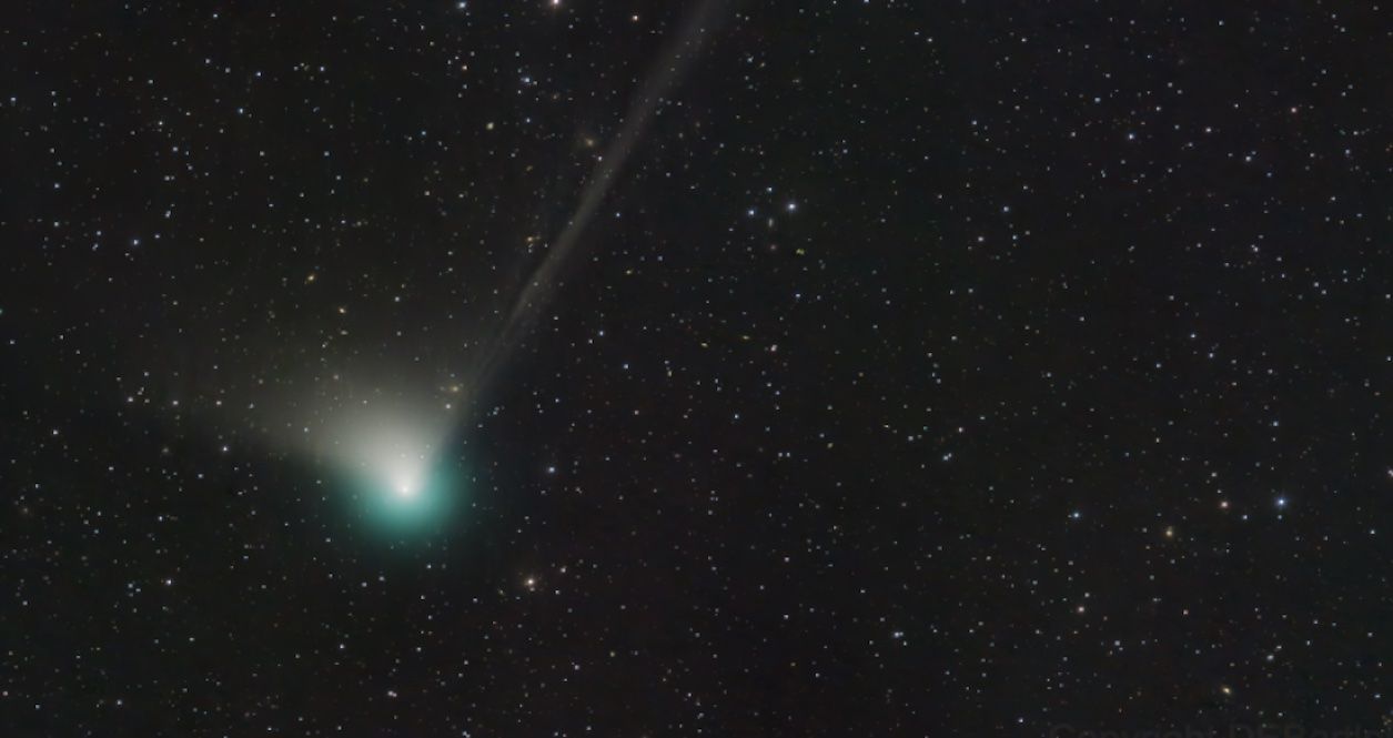 Here's how to see the Green Comet in Seattle