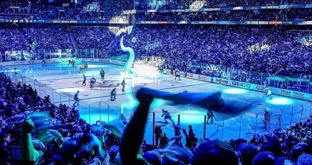 Here's how you can tour the Seattle Kraken locker rooms