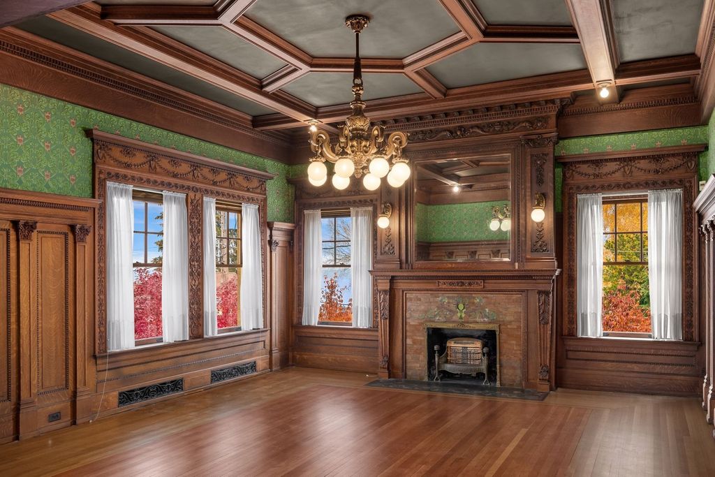 The Tacoma Rust mansion is for sale & you should see it