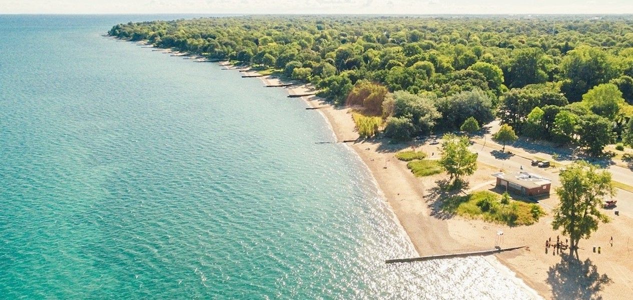 Canatara beach has a long stretch of sandy shoreline & a secluded cove