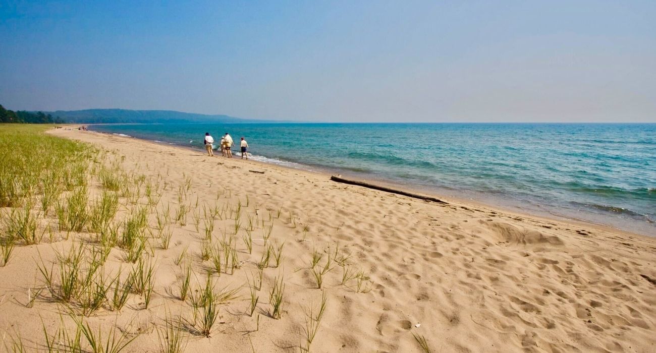 Pancake Bay Provincial Park in Ontario has a Caribbean-like beach