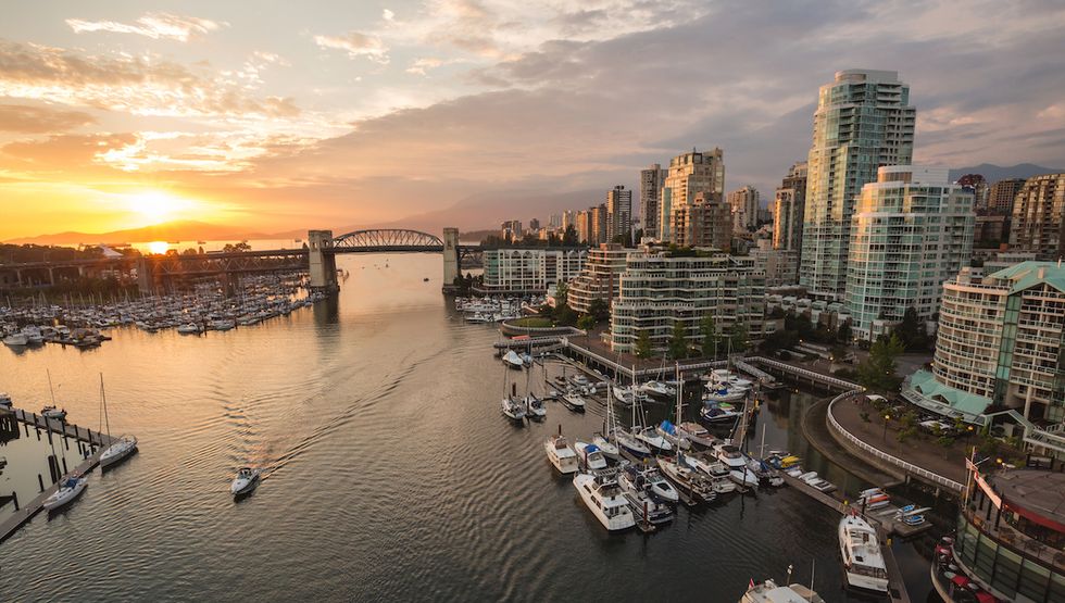 Here's when Vancouver will have sunsets at 5 pm & later