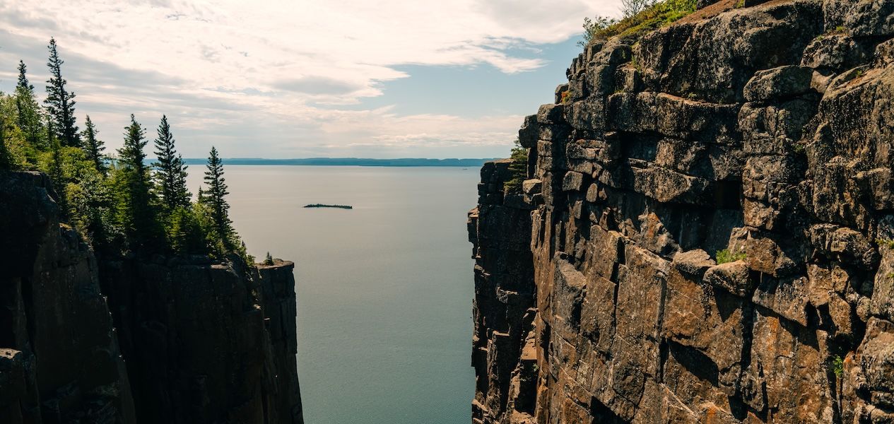 This Ontario park is home to three secluded lakes & the tallest cliffs ...