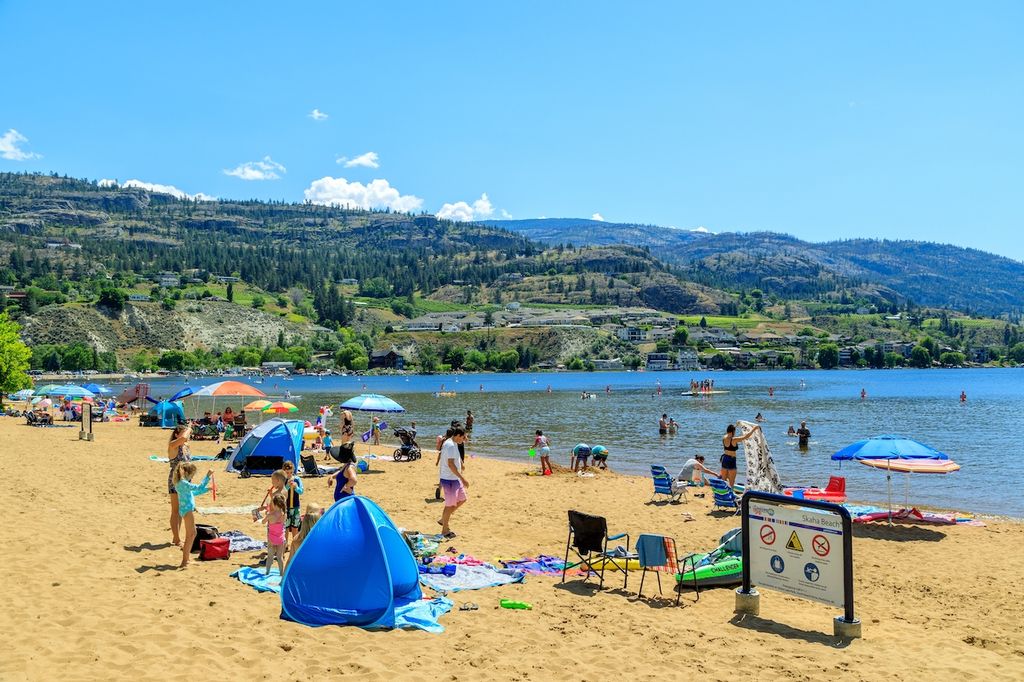 14 beaches to visit in British Columbia before summer ends