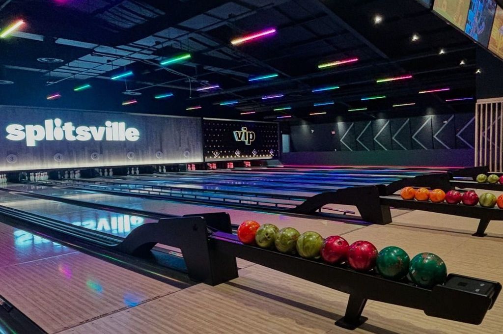 New Waterloo bowling alley is a must-visit for students on a budget