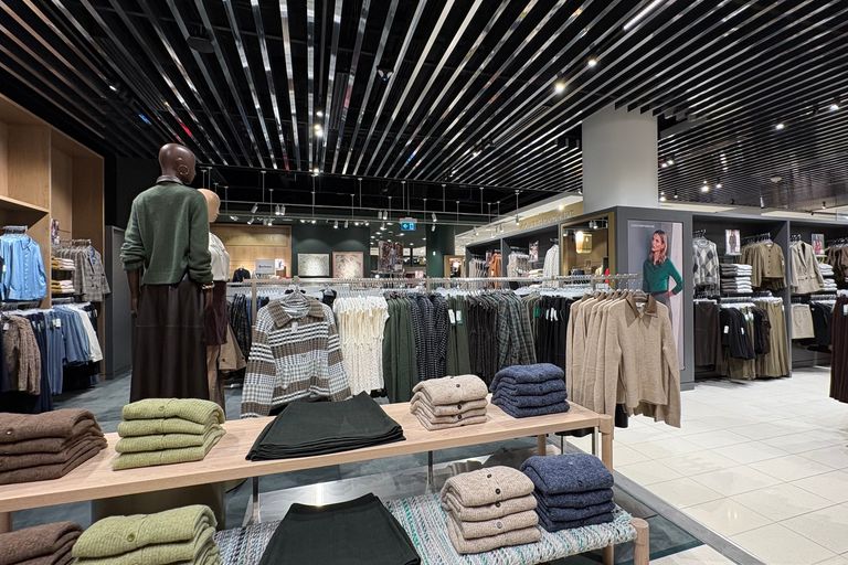 Simons officially opens at the Toronto Eaton Centre
