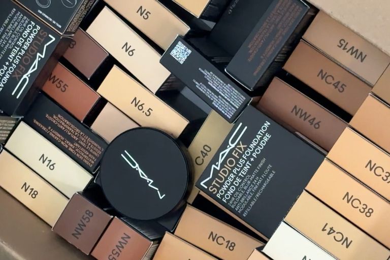 Estée Lauder and MAC warehouse sale is coming to Mississauga