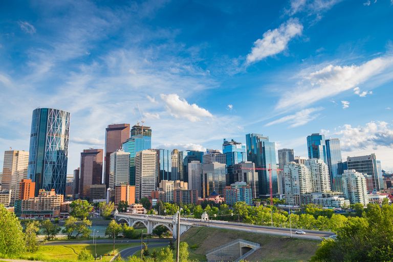 10 amazing things to do in and around Calgary this May